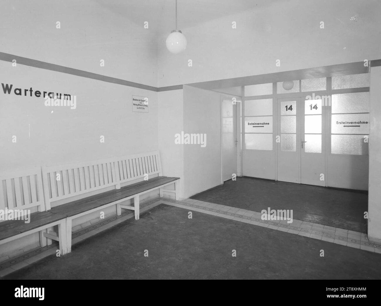 Accident hospital, 20th, Webergasse 2-6, ambulance waiting room, Martin ...