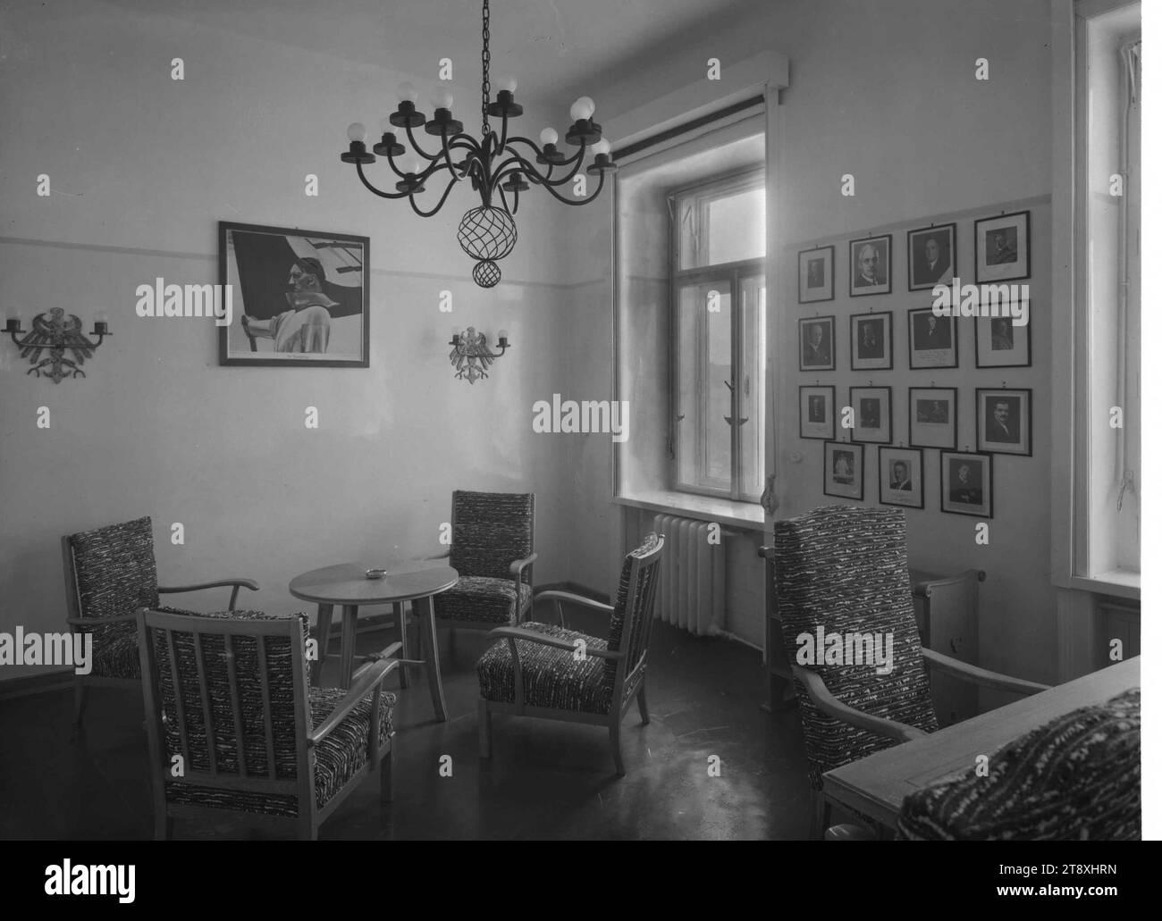 Chiefs room Black and White Stock Photos & Images - Alamy