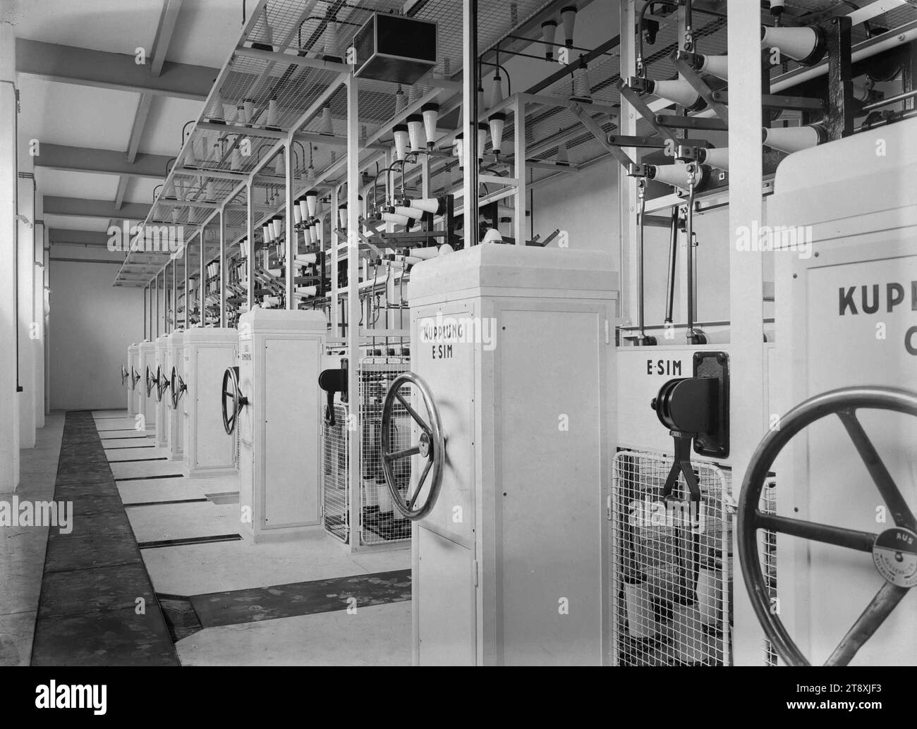 Favoriten substation (10th, Humboldtgasse 1-5), interior view, Martin ...