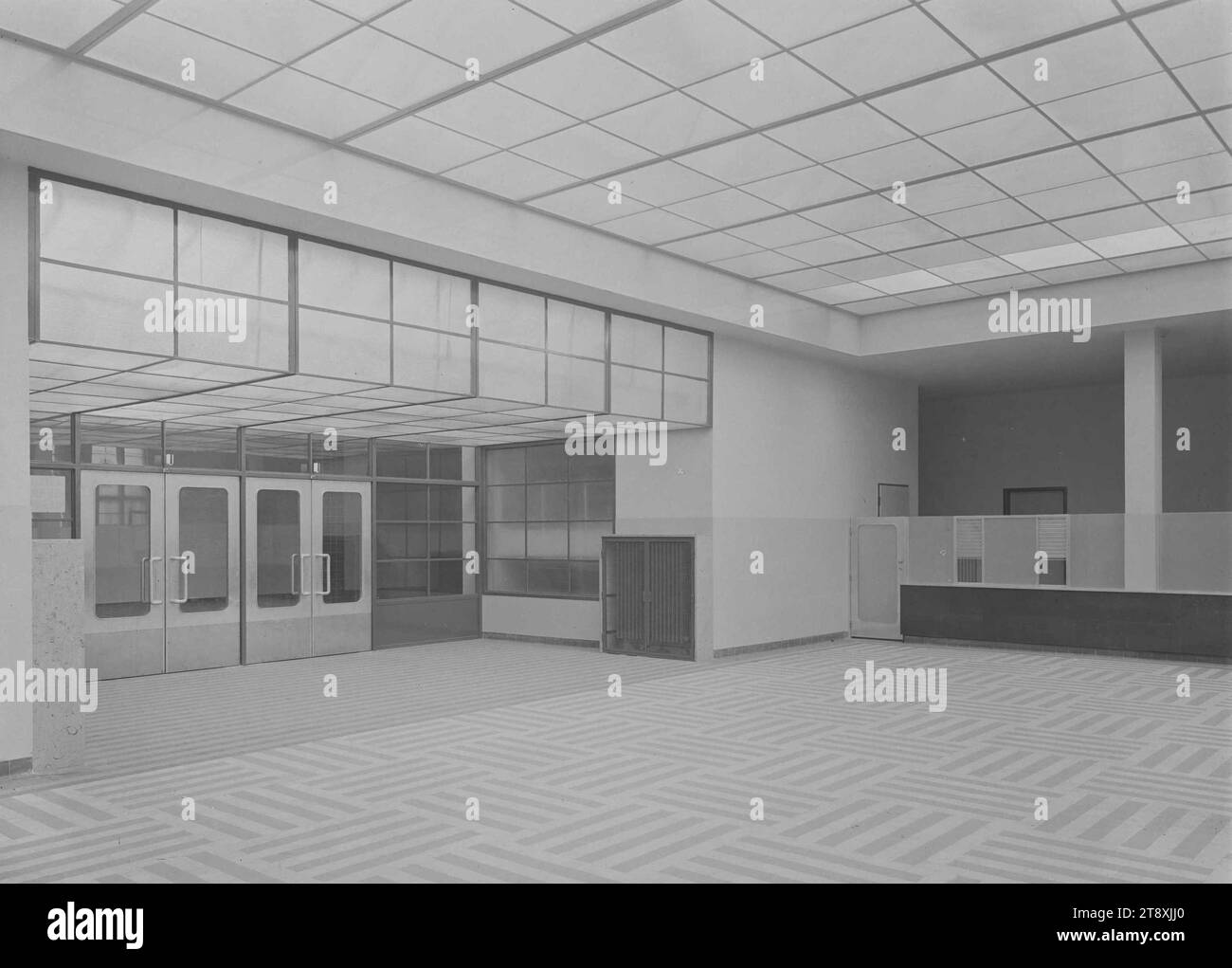 Cashiers hall hi-res stock photography and images - Alamy