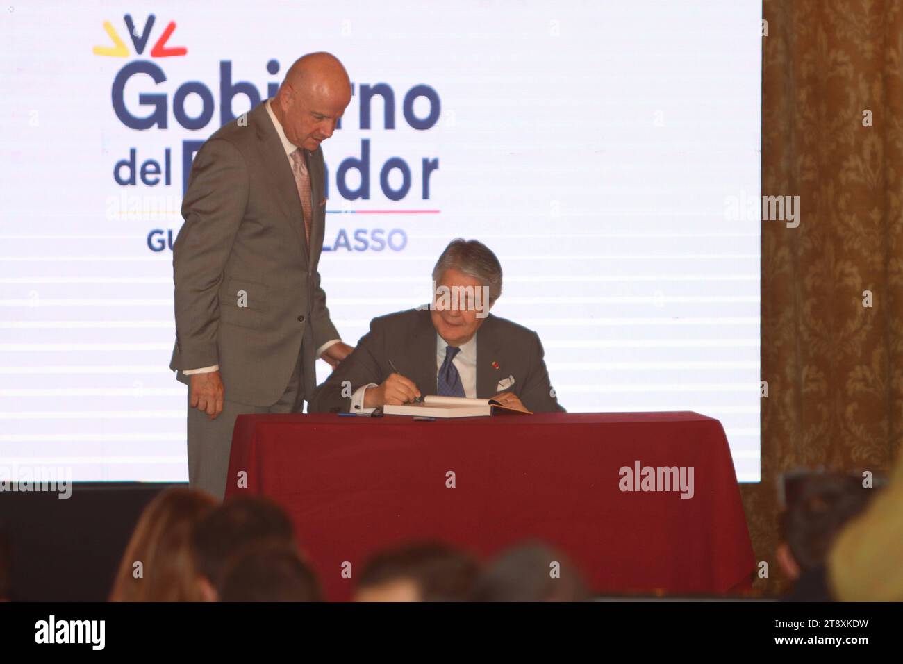 LANZAMIENTO LIBRO PRESIDENTE LASSO Quito, martes 21 de noviembre del ...