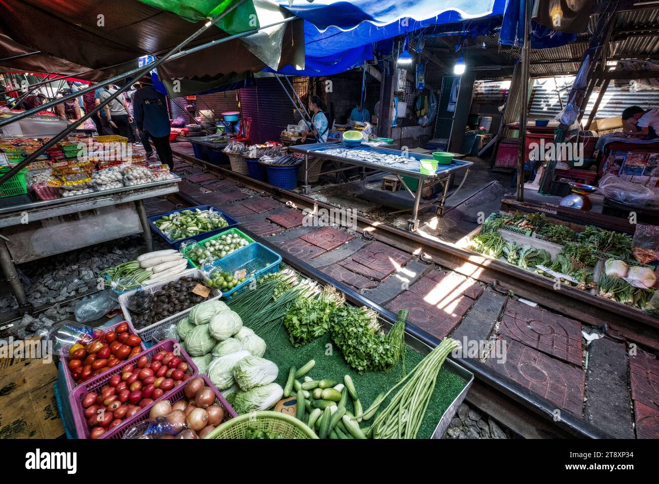 Mae Klong Railway Market (Hoop Rom Market), Thailand, Asia Stock Photo ...