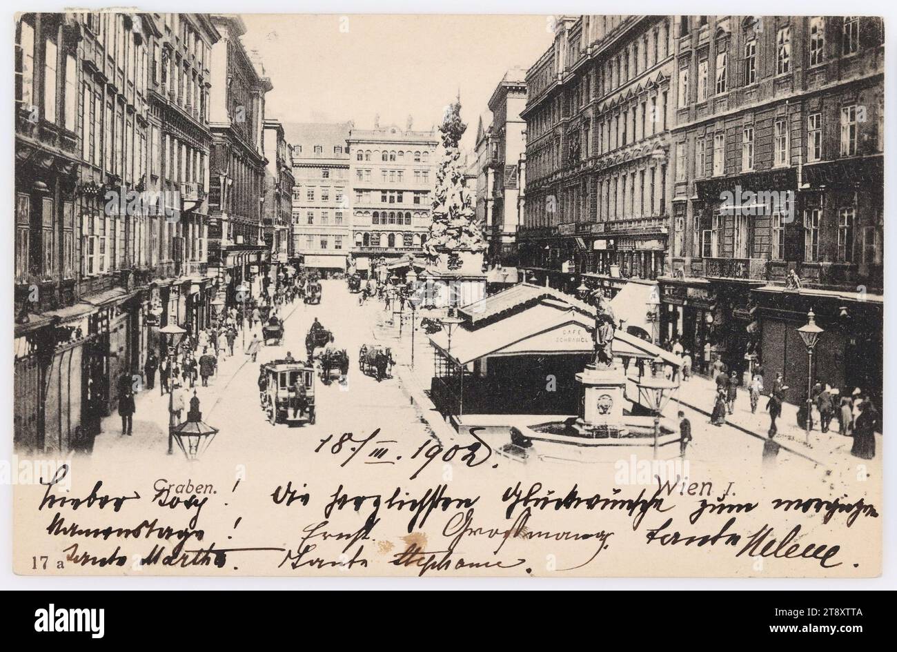 Aunt stephanie hi-res stock photography and images - Alamy