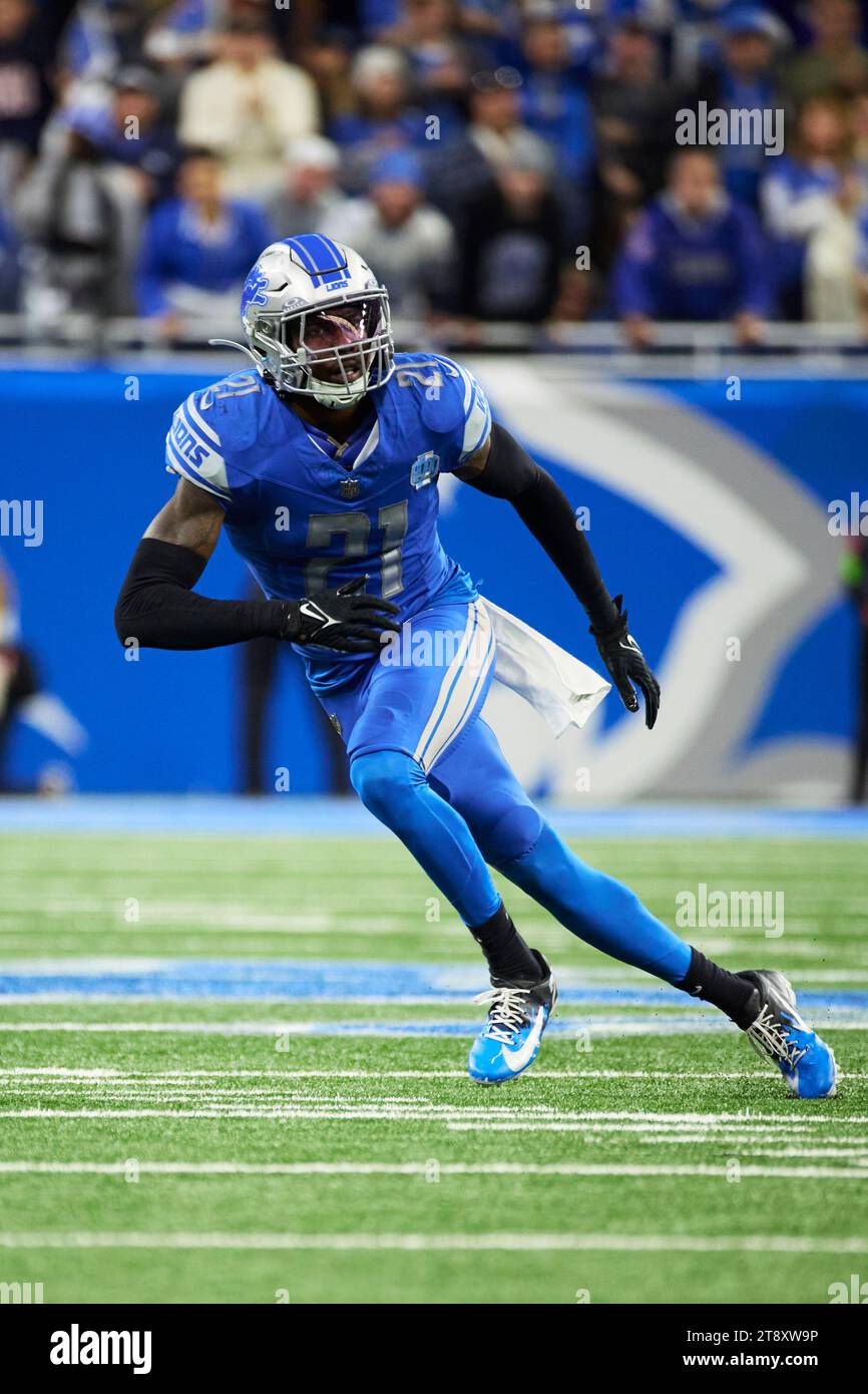 Detroit Lions safety Tracy Walker III (21) pursues a play on defense ...