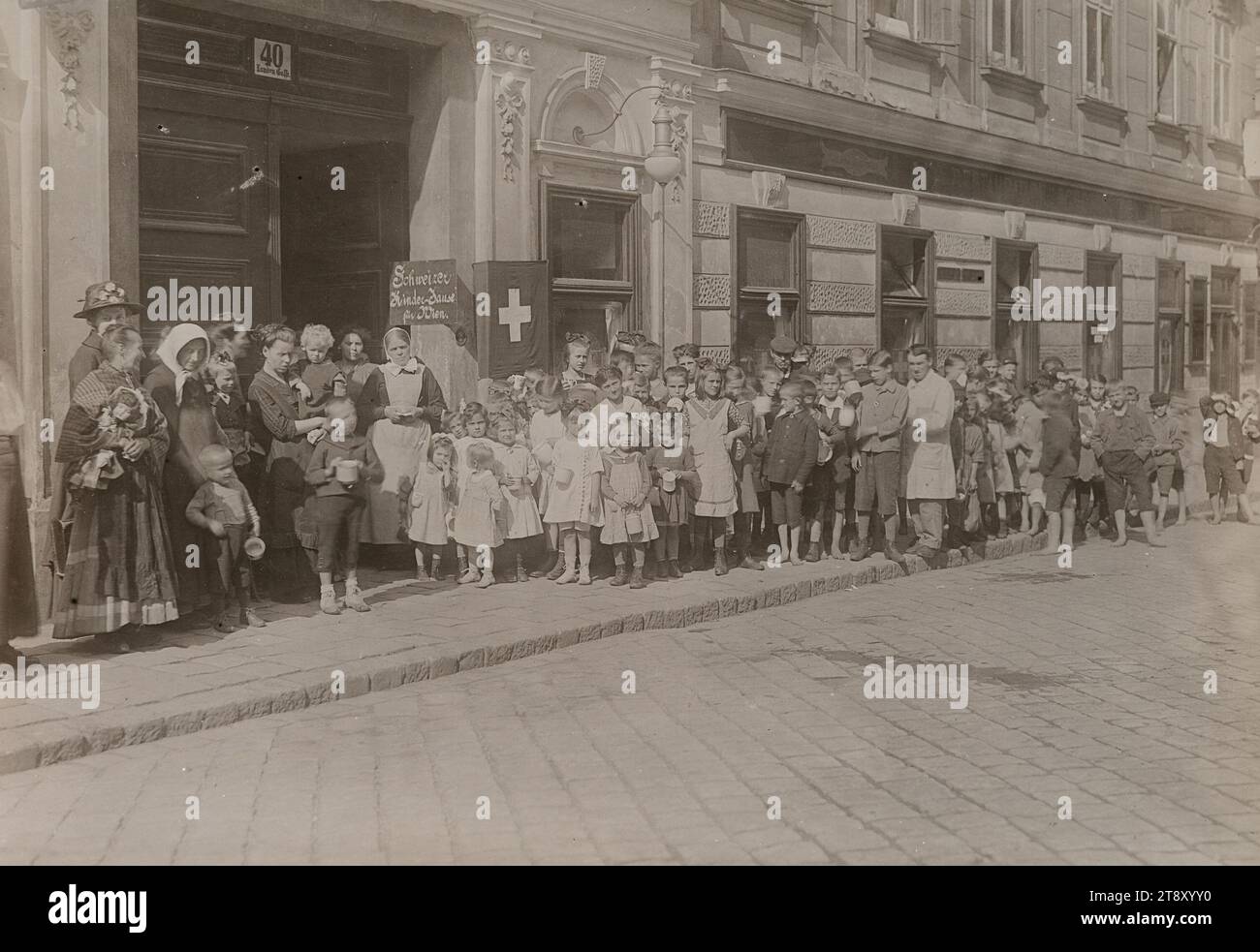 Swiss relief action in Vienna (8th, Laudongasse 40), Richard Hauffe ...