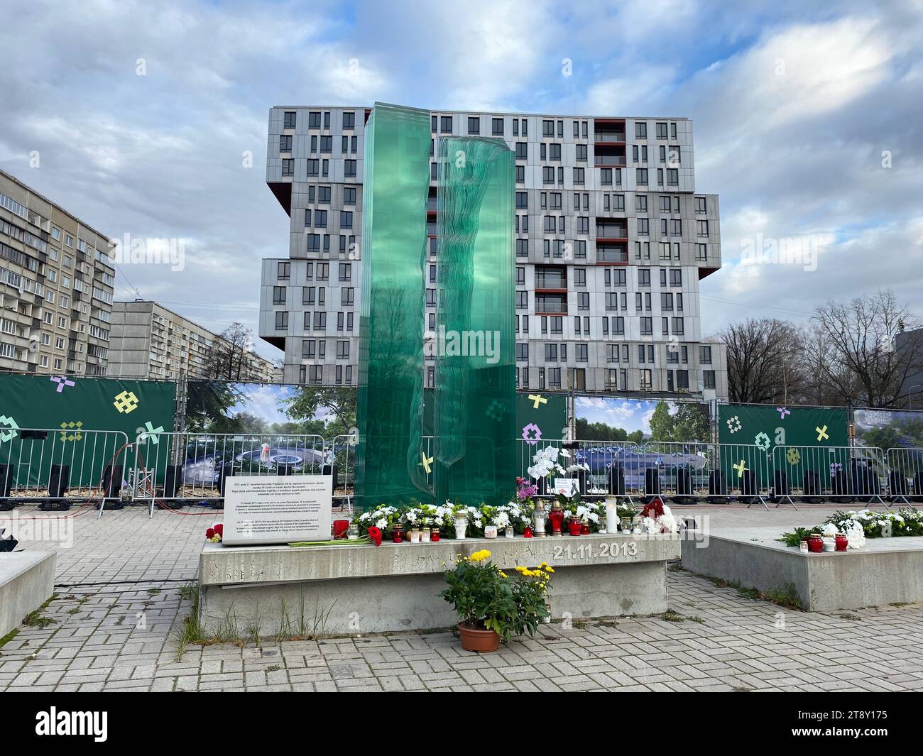 Riga, Latvia. 21st Nov, 2023. The memorial to the victims of the Riga ...