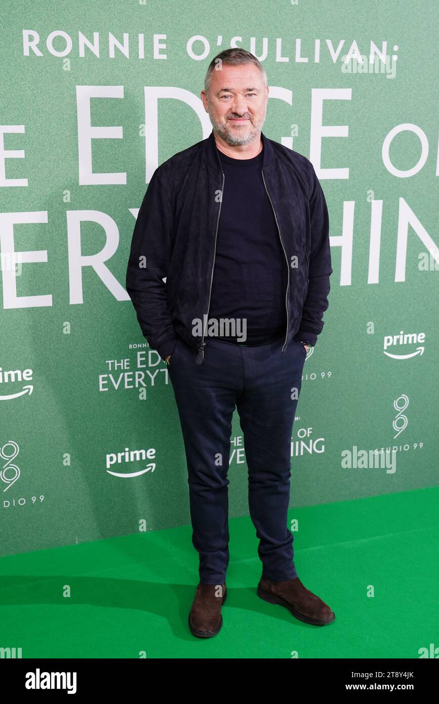 Stephen hendry ronnie o'sullivan hi-res stock photography and images ...