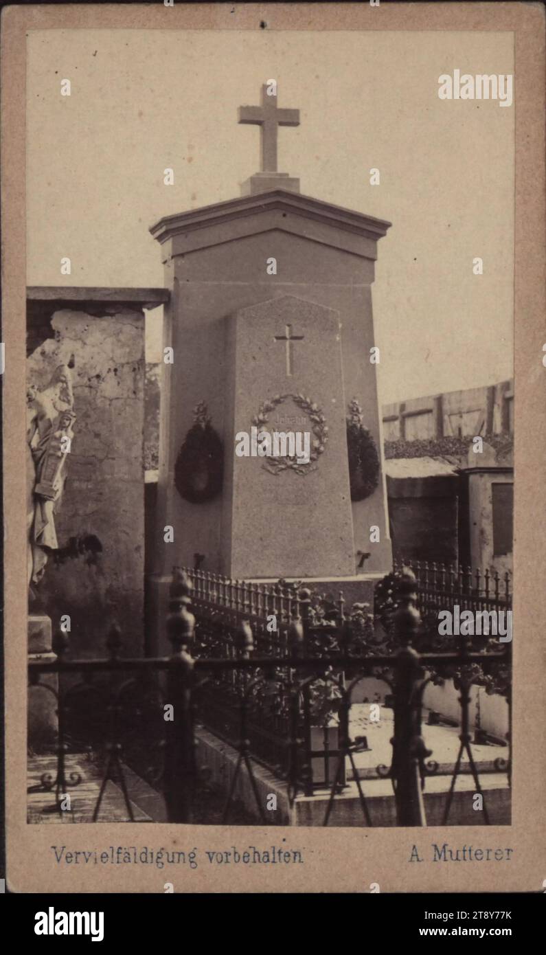 Grave of Johann Nestroy (1801-1862), playwright, actor, opera singer ...
