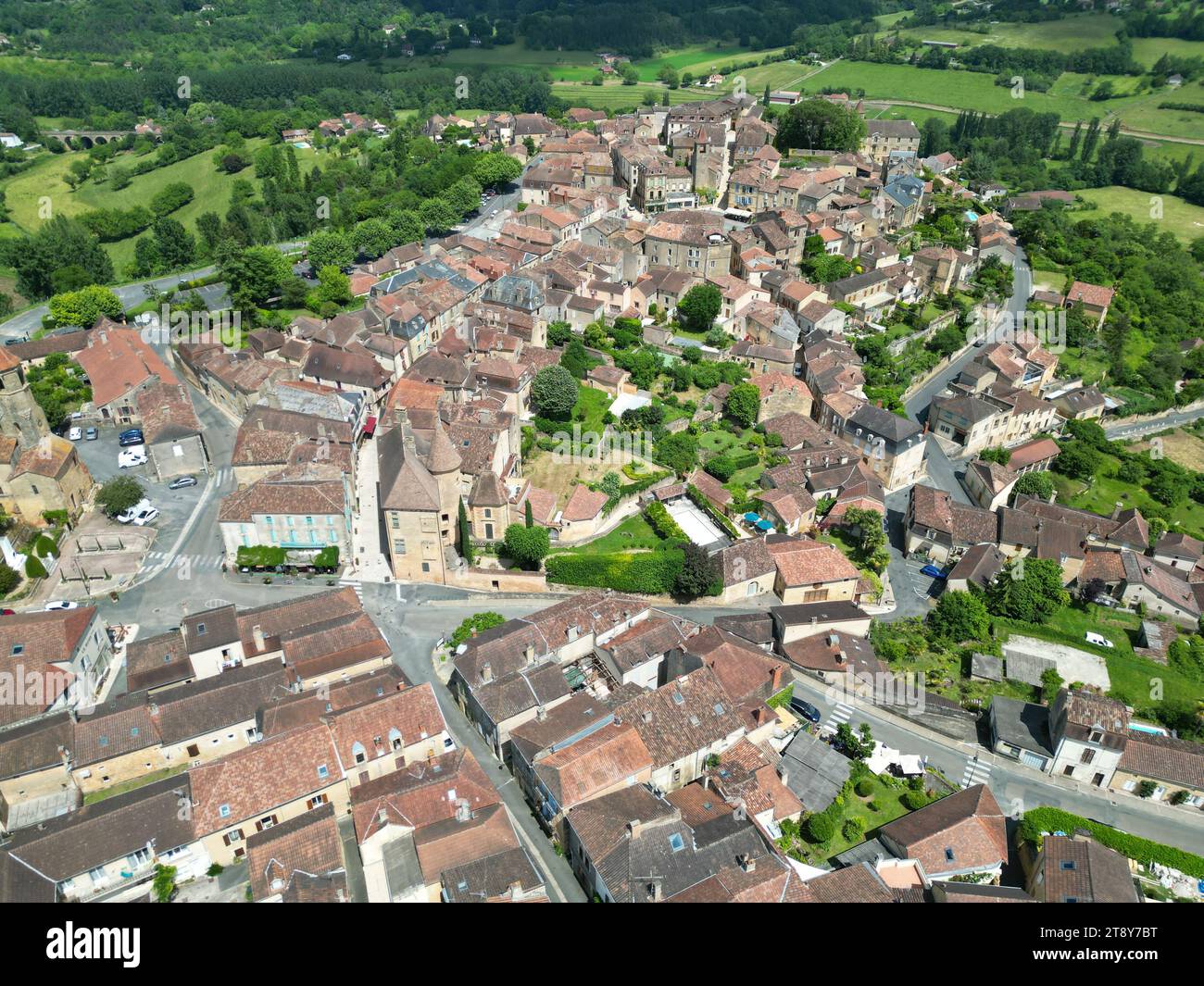 Establishing aerial hi-res stock photography and images - Alamy