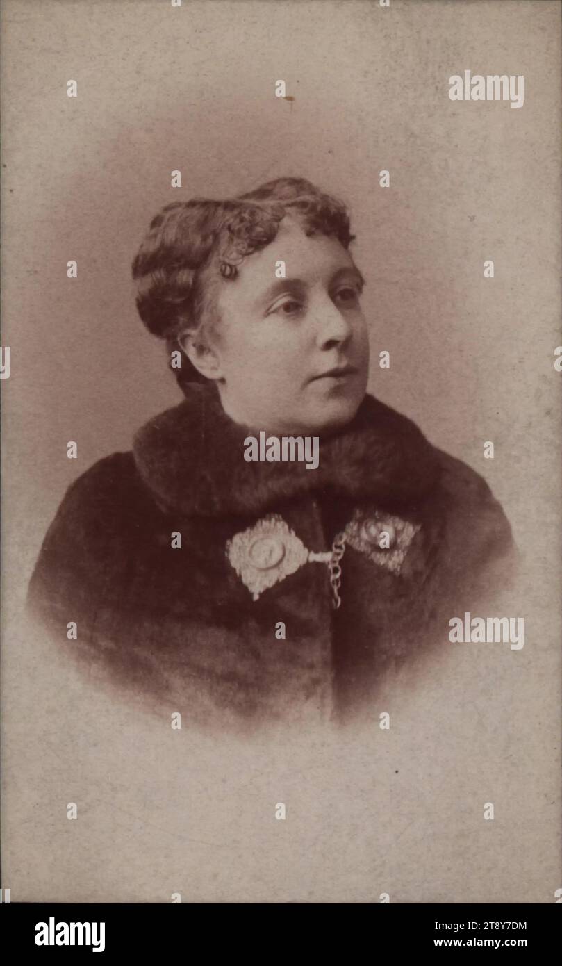 Nelly chrobak hi-res stock photography and images - Alamy