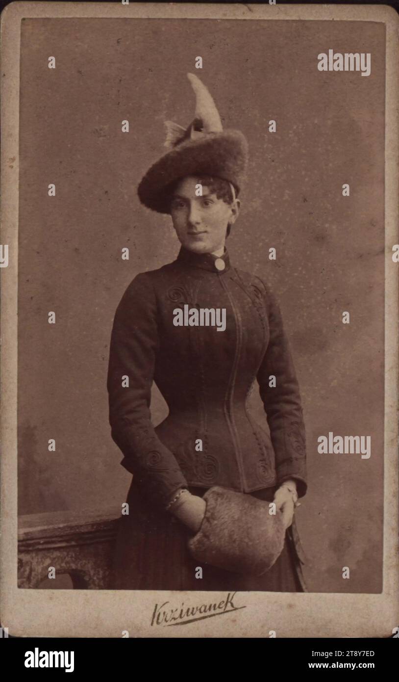 Zia Scherer, Rudolf Krziwanek (1843-1905), Photographer, Date around ...