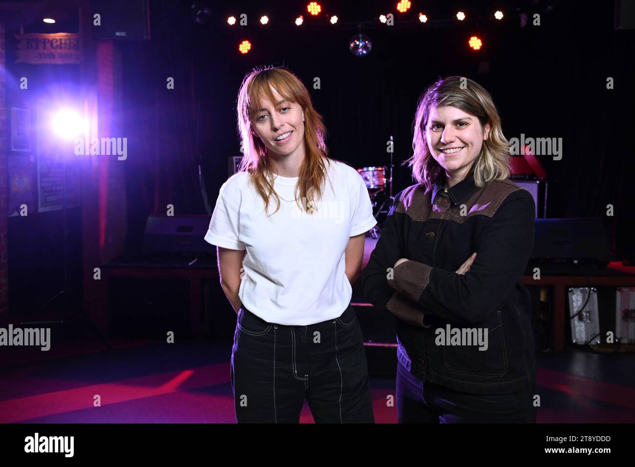 Melbourne, Australia. 20th Nov, 2023. Sophie Payten (left) and Alex Lahey, known by their stage ...