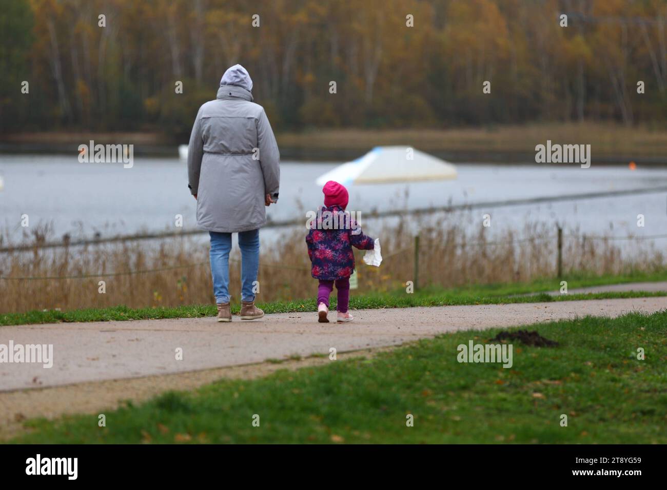 Alleinerziehen hi-res stock photography and images - Alamy