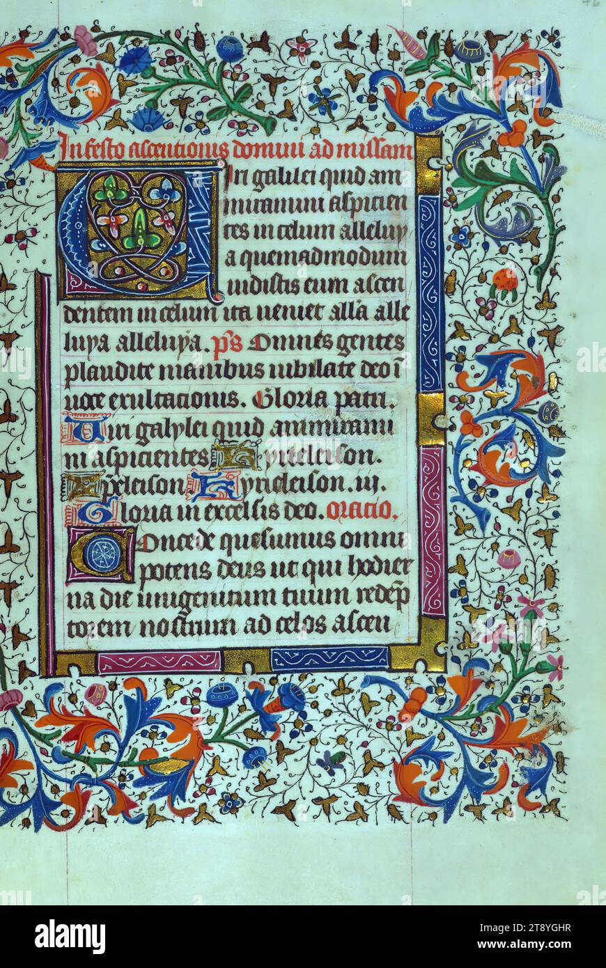 Book of Hours, Initial with floral border Stock Photo - Alamy