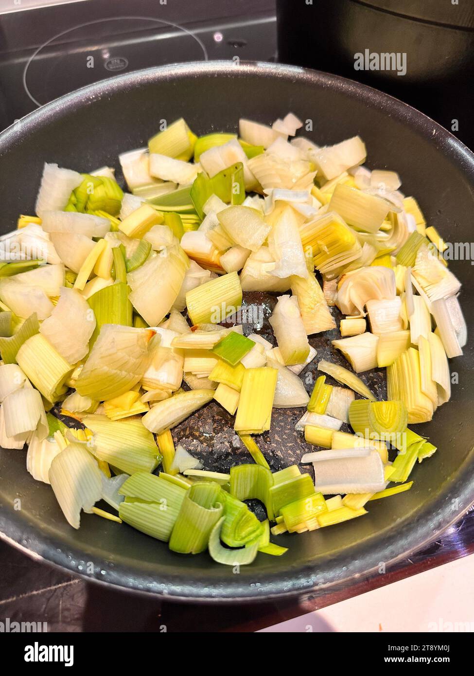 Cuisine legere hi-res stock photography and images - Alamy