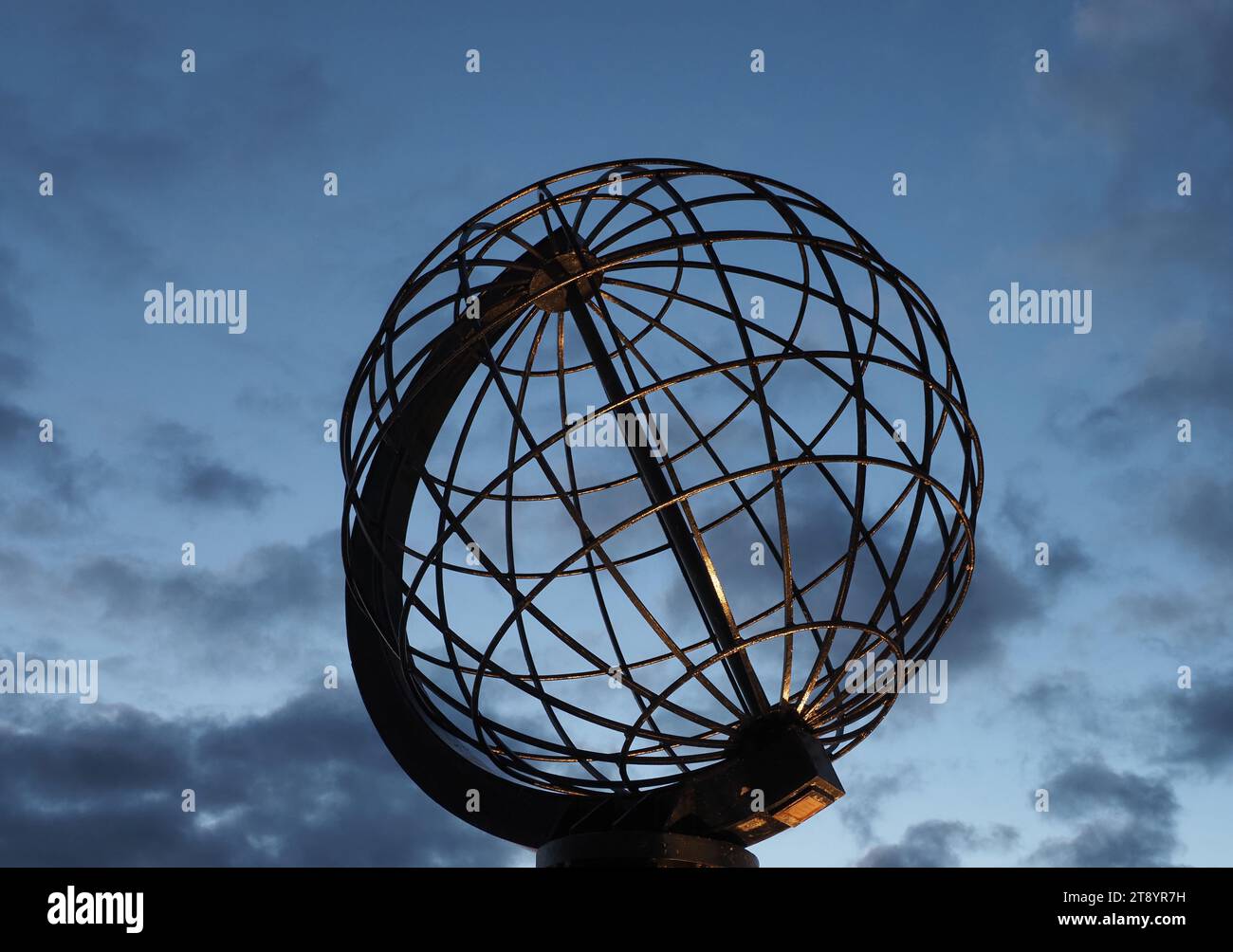 Nordkap, Norway. 24th Aug, 2023. The globe, photographed in the early morning on the North Cape ...