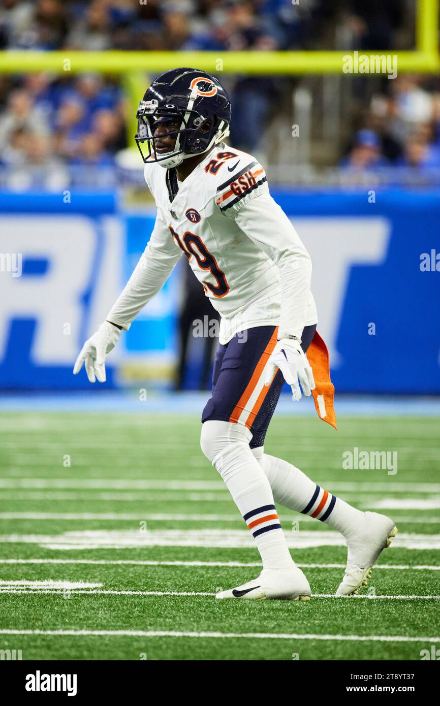 Chicago Bears cornerback Tyrique Stevenson (29) pursues a play on ...