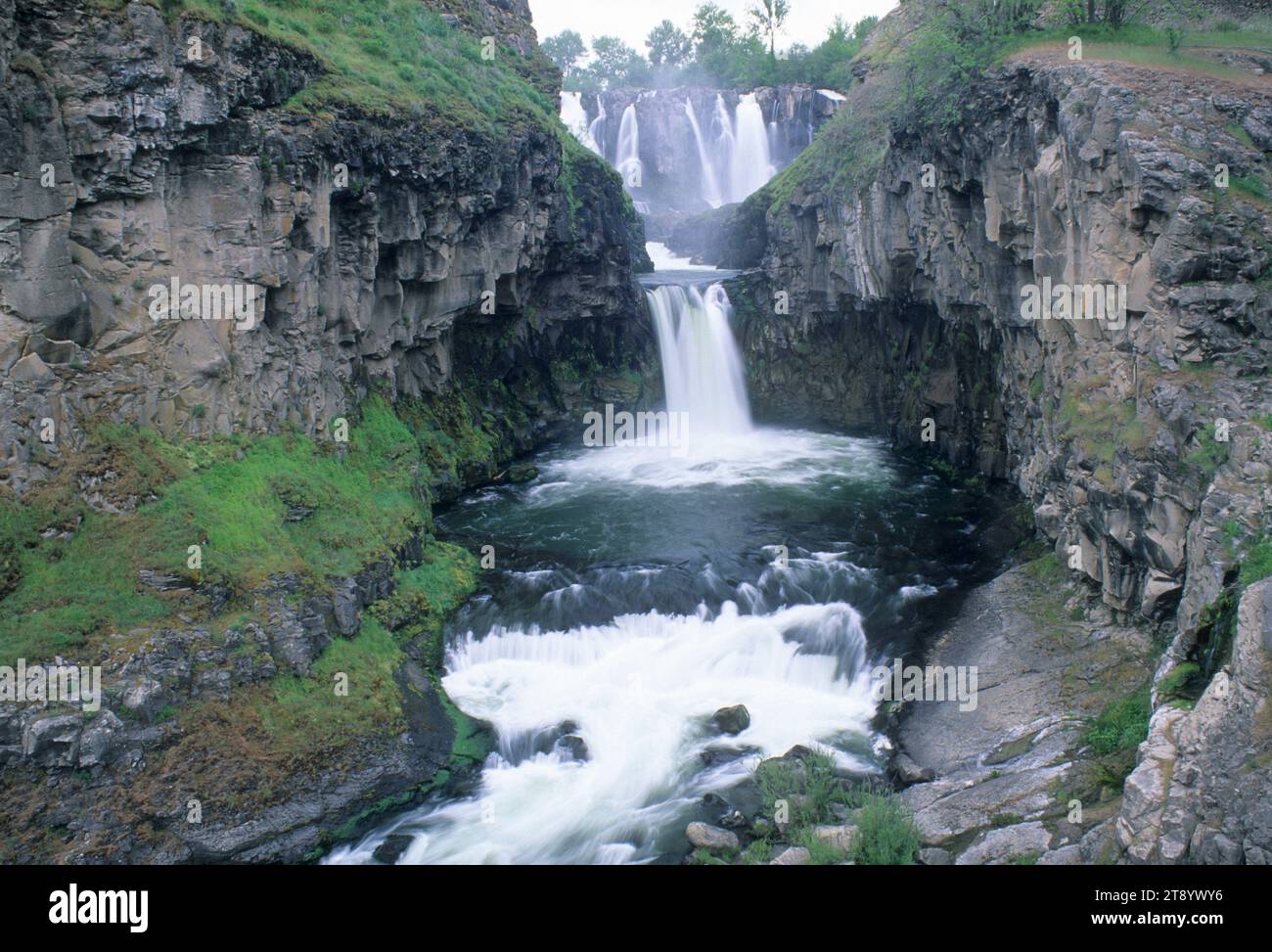 Upper and Middle White River Falls, White River Falls State Park ...