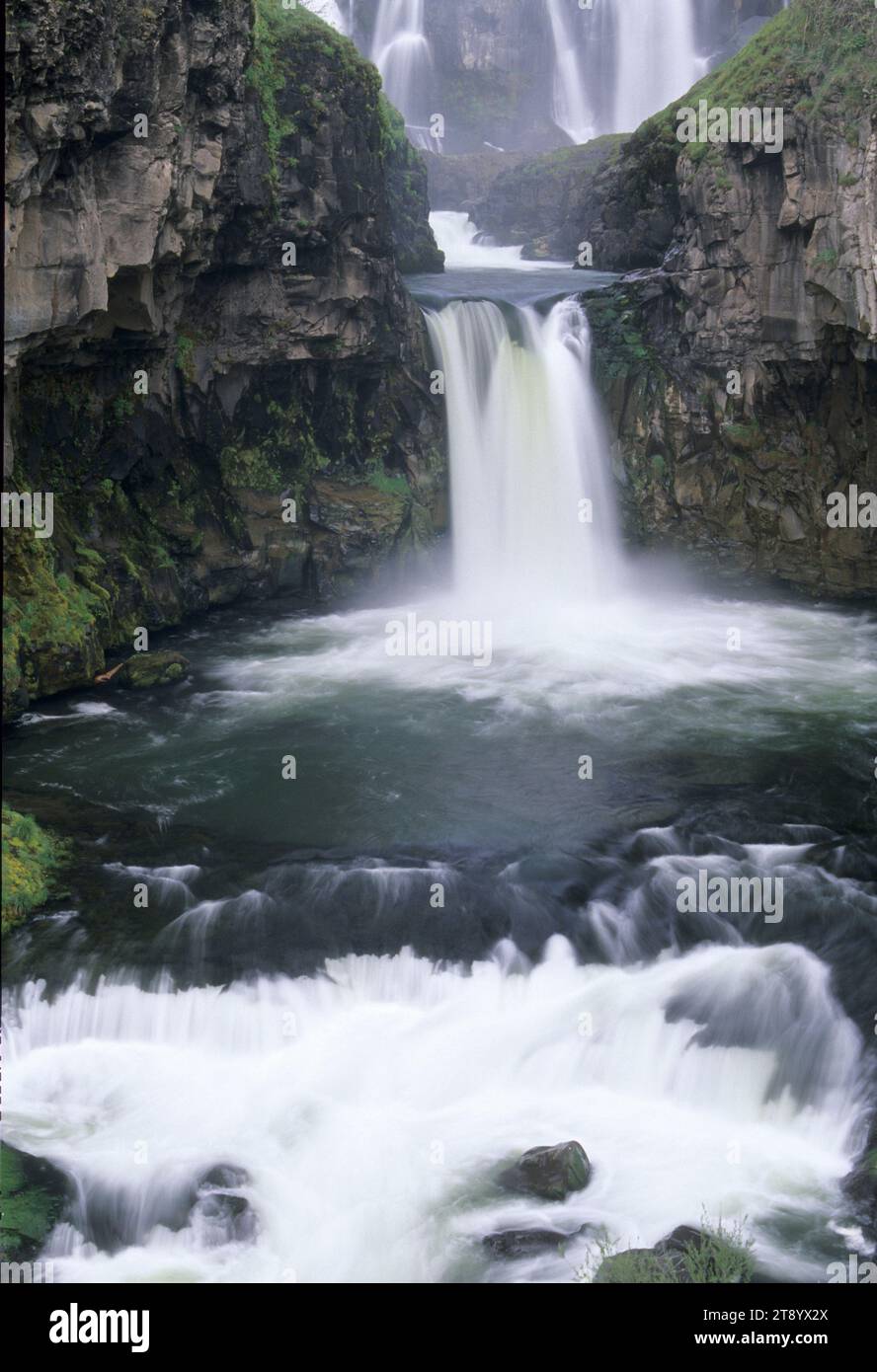 Upper and Middle White River Falls, White River Falls State Park ...