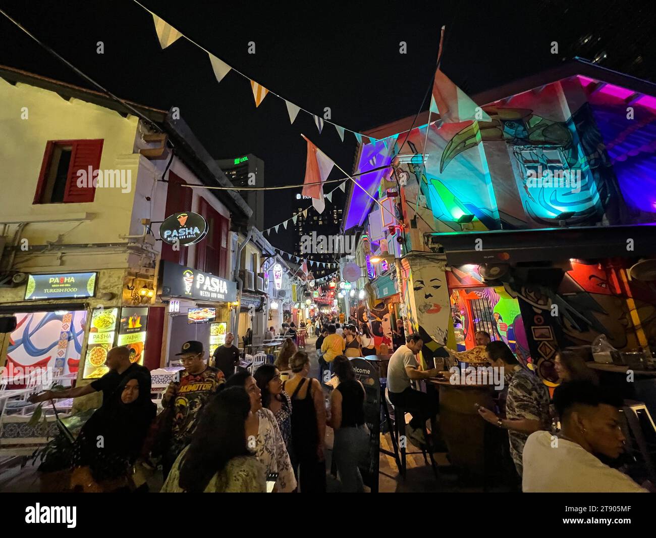 Singapur, Singapore. 30th Sep, 2023. The famous Haji Lane in the ...