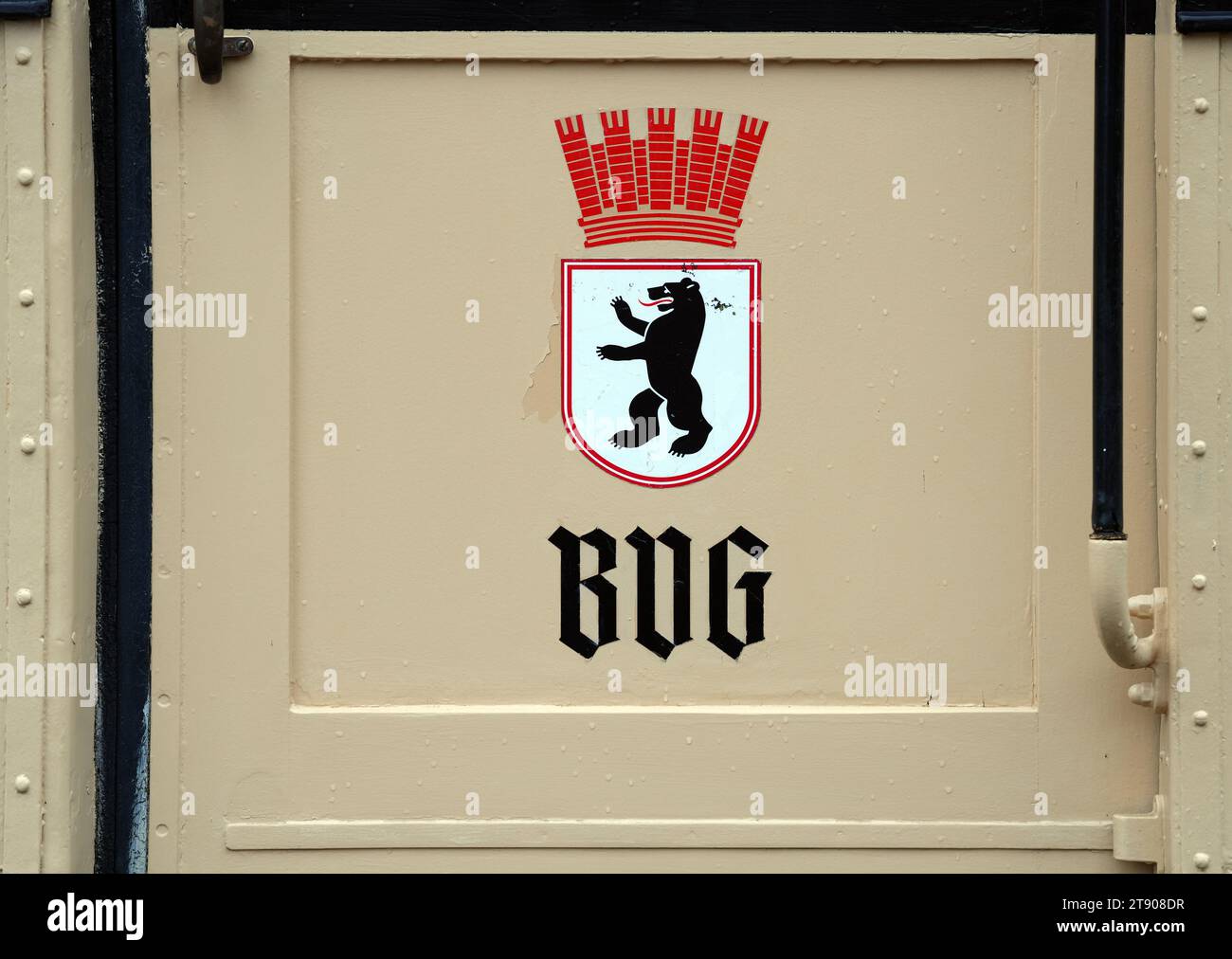 Kleinmachnow, Germany. 21st Nov, 2023. The BVG logo with the Berlin ...