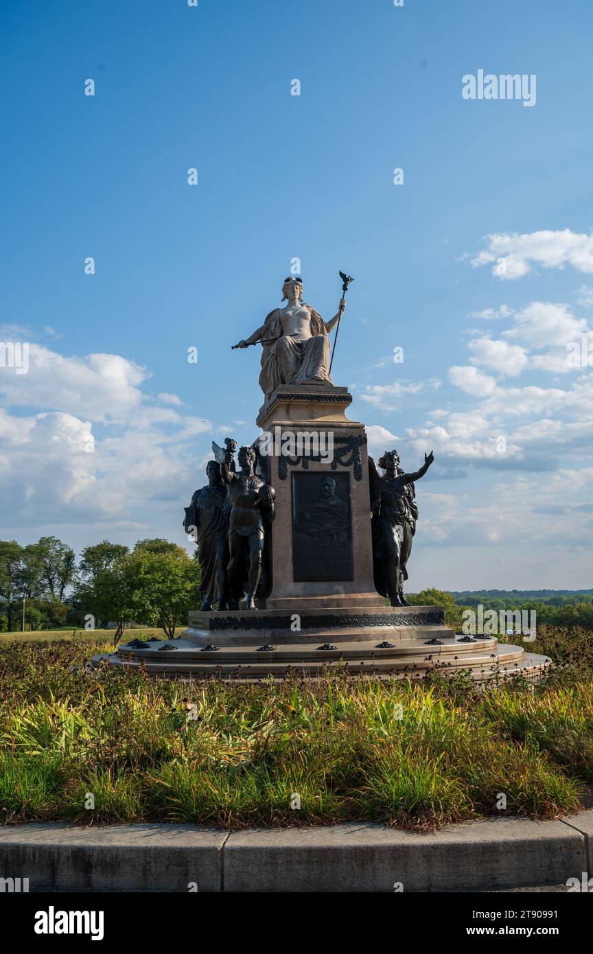 Allison Monument at the Iowa State Capitol in Des Moines Stock Photo ...