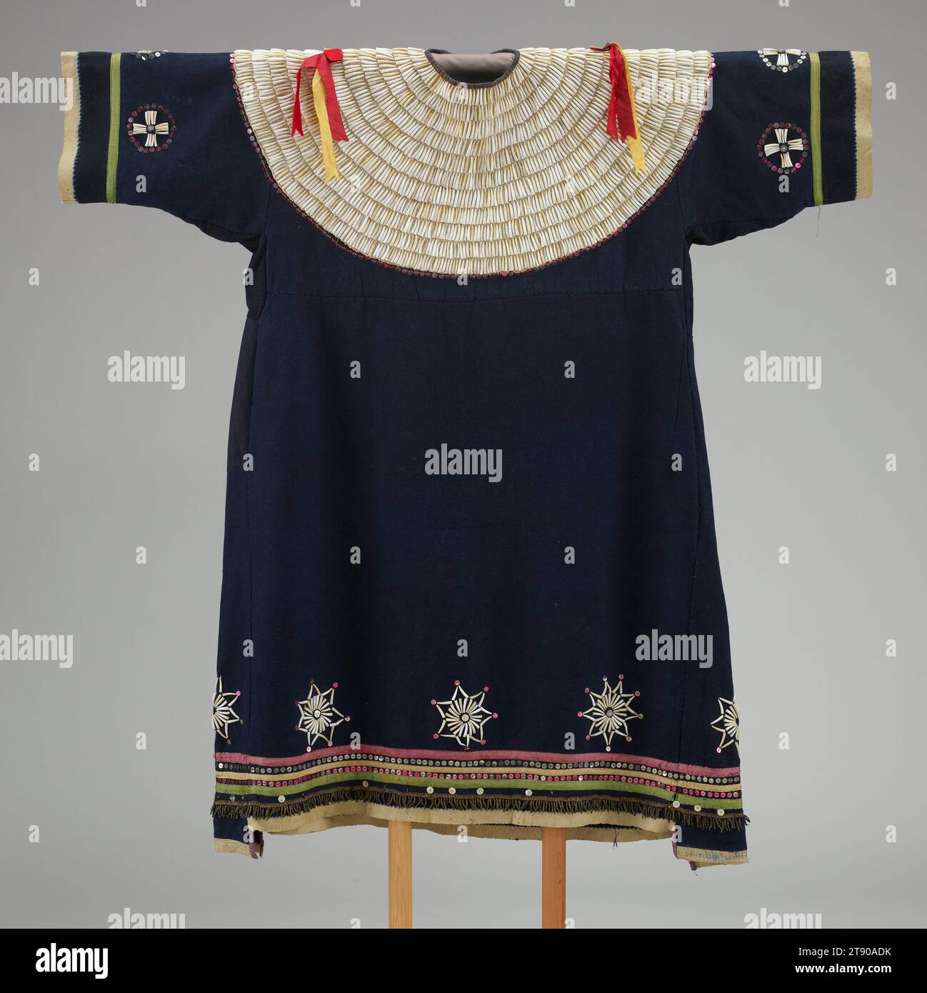 Traditionally created garments hi-res stock photography and images - Alamy