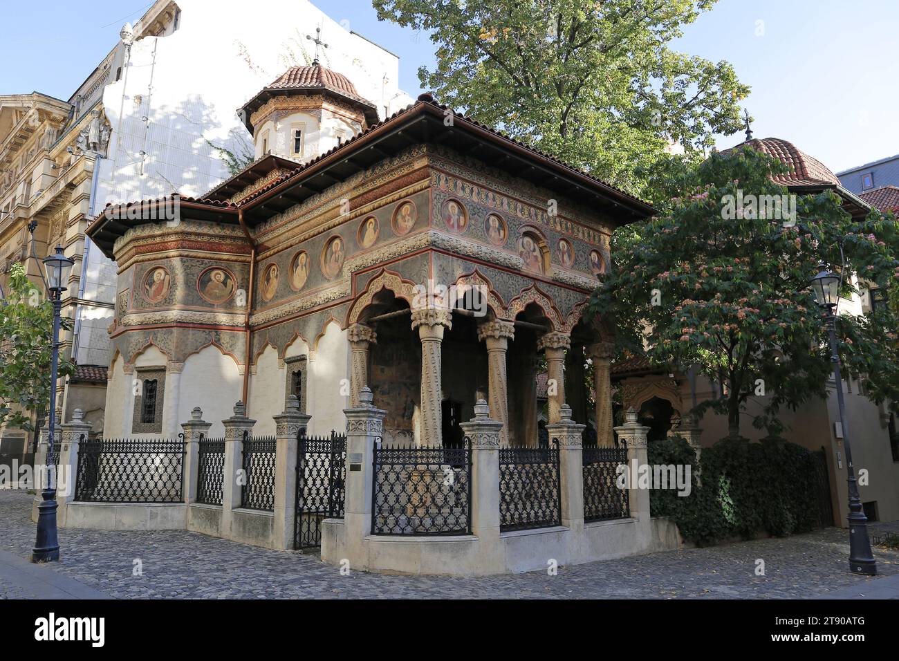 Stavropoleos Monastery (Mănăstirea Stavropoleos) Orthodox Church ...