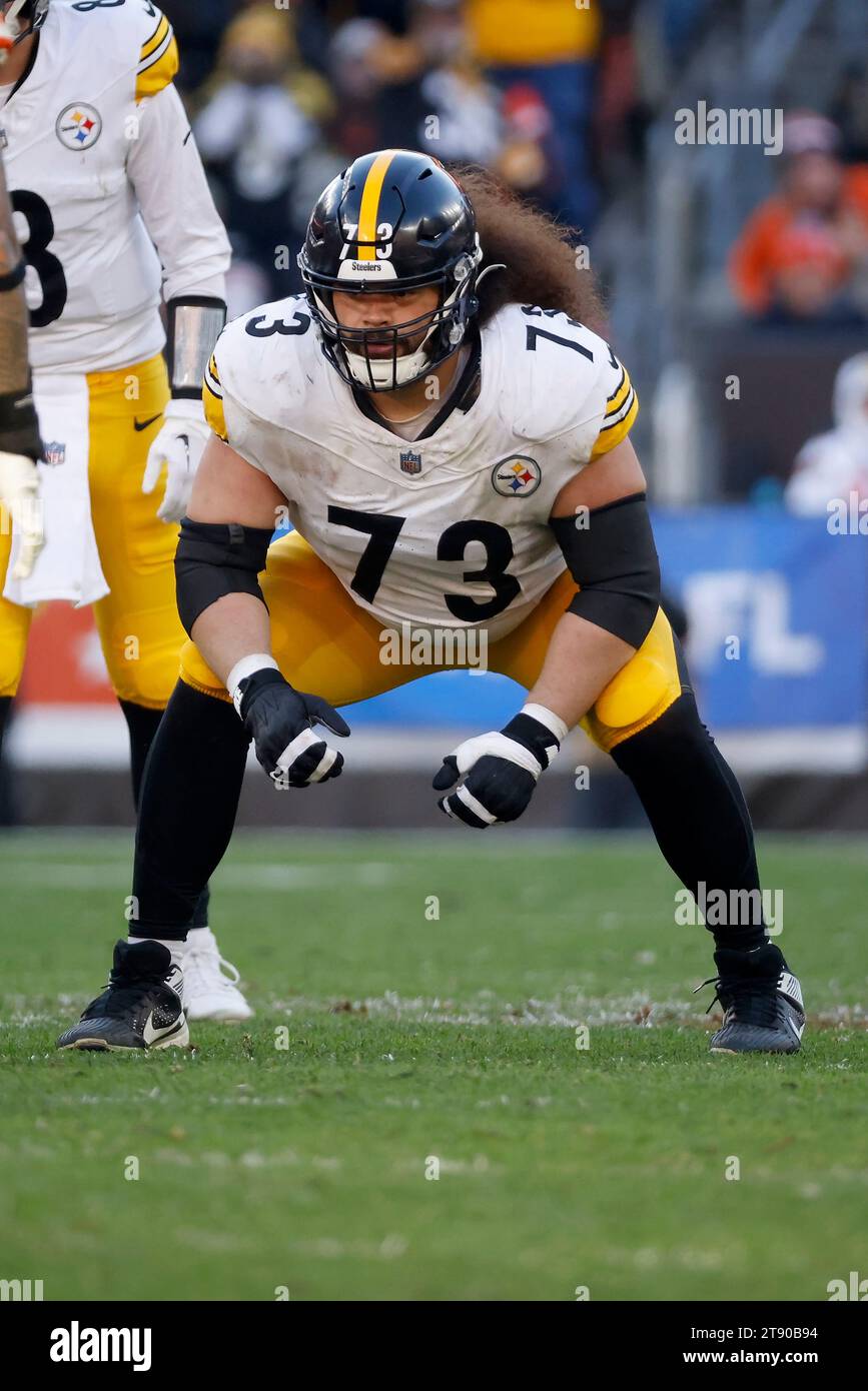 Pittsburgh Steelers guard Isaac Seumalo (73) lines up for a play during ...