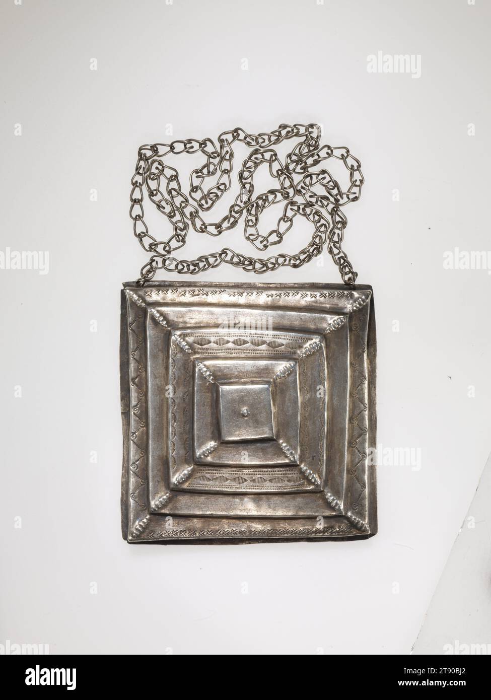 Silver obtained hi-res stock photography and images - Alamy