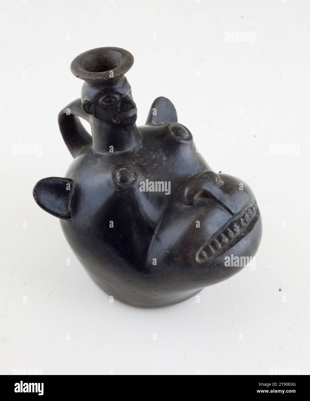 Spout pot peru hi-res stock photography and images - Alamy