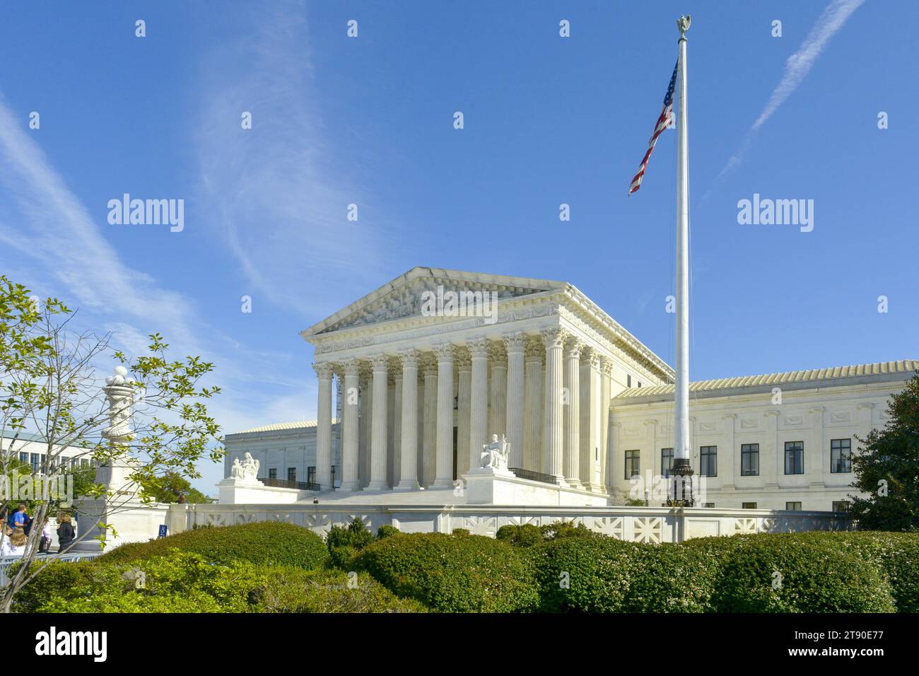 Judicial facade exterior outside hi-res stock photography and images ...