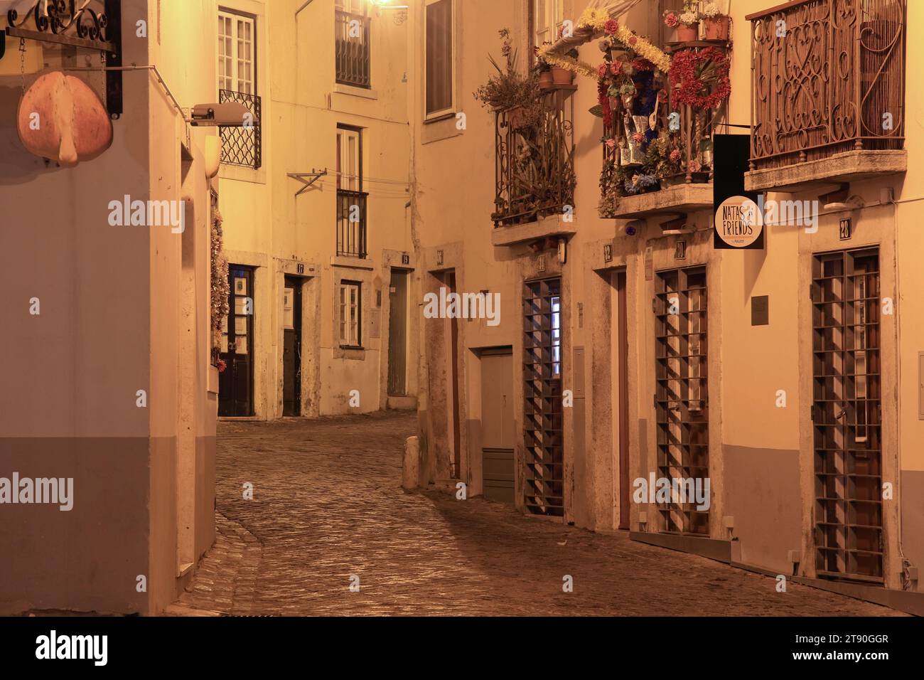 Narrow streets of lisbon’s alfama hi-res stock photography and images ...
