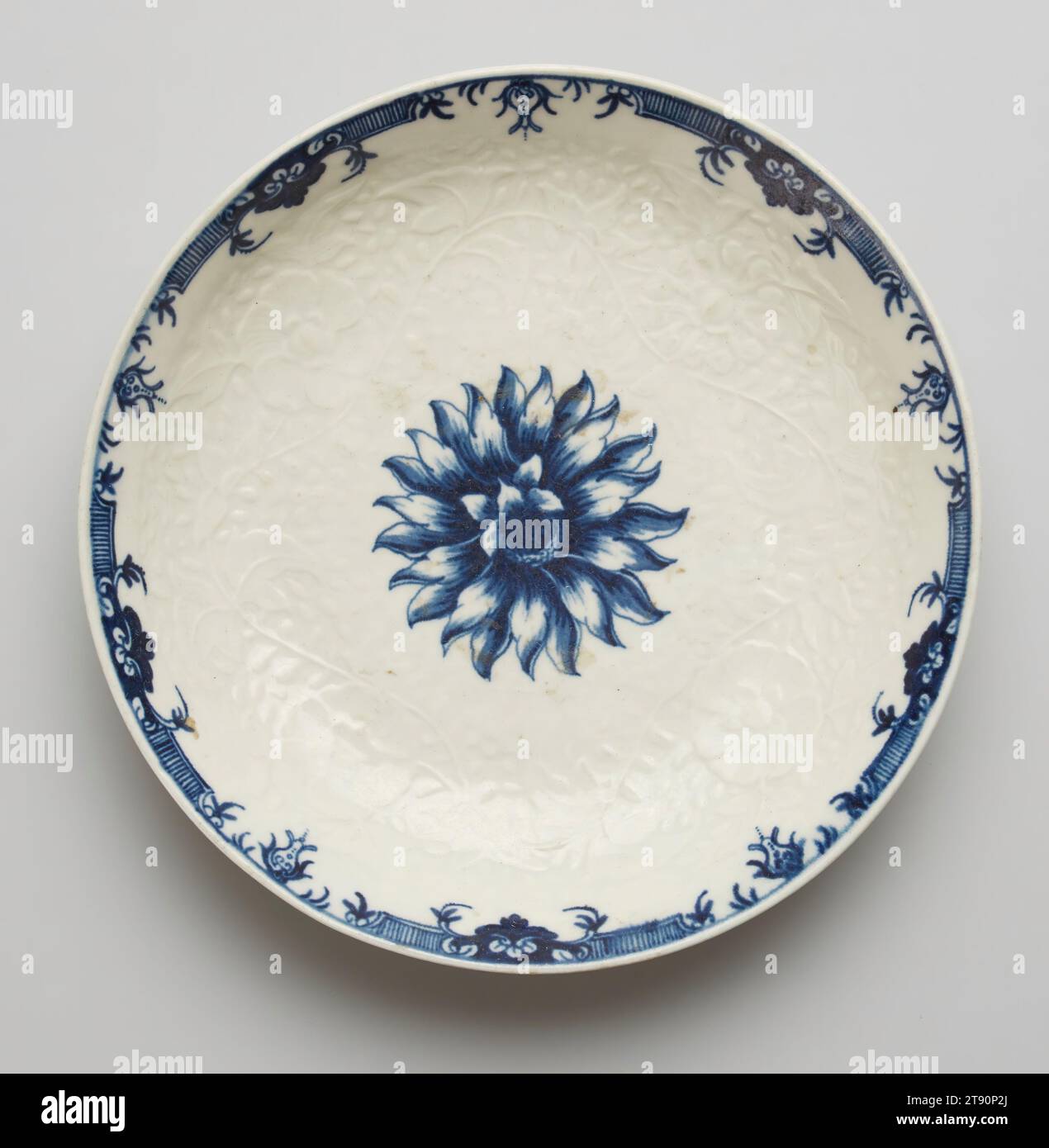 Large saucer, from a tea service, 18th century, Worcester Porcelain ...