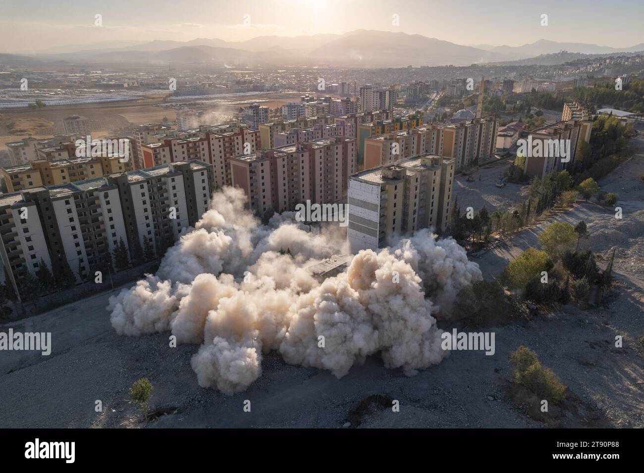 Dulkadiroglu, Kahramanmaras, Turkey. 7th Nov, 2023. Buildings destroyed ...