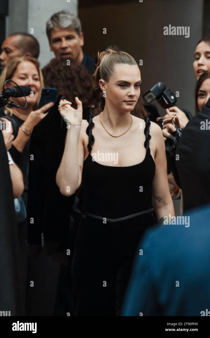 Cara Delevingne outside Emporio Armani show during Milan Fashion Week ...