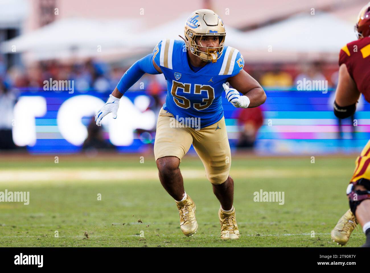 UCLA Bruins linebacker Darius Muasau (53) rushes the edge during an ...