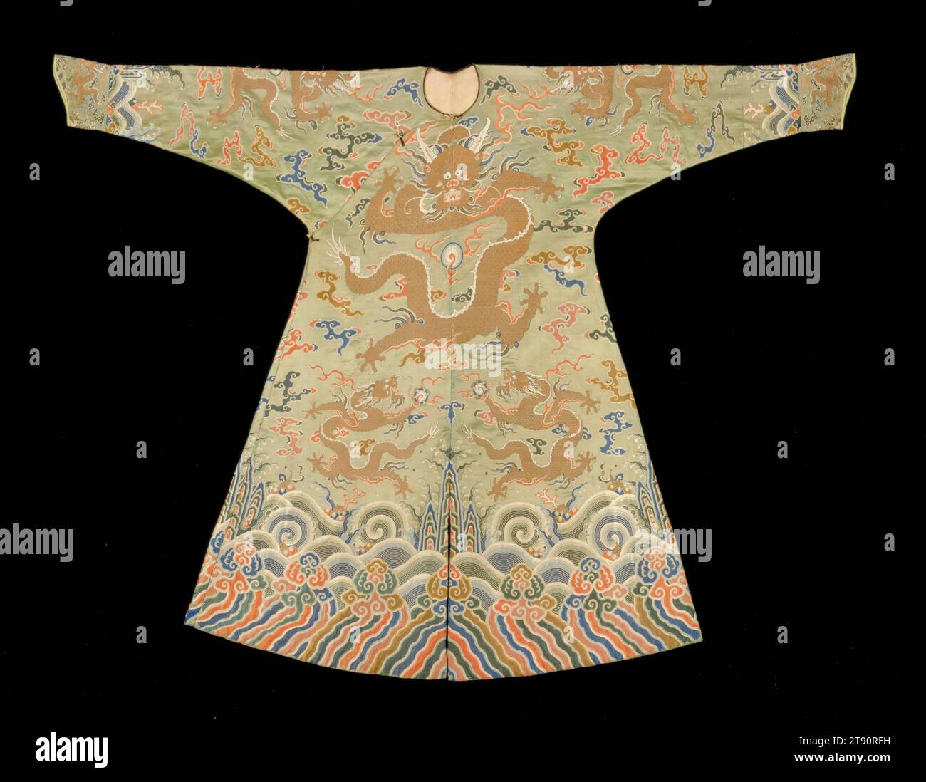 Manchu Man's Semiformal Court Robe, 1662-1722, L.55 in. (backseam ...