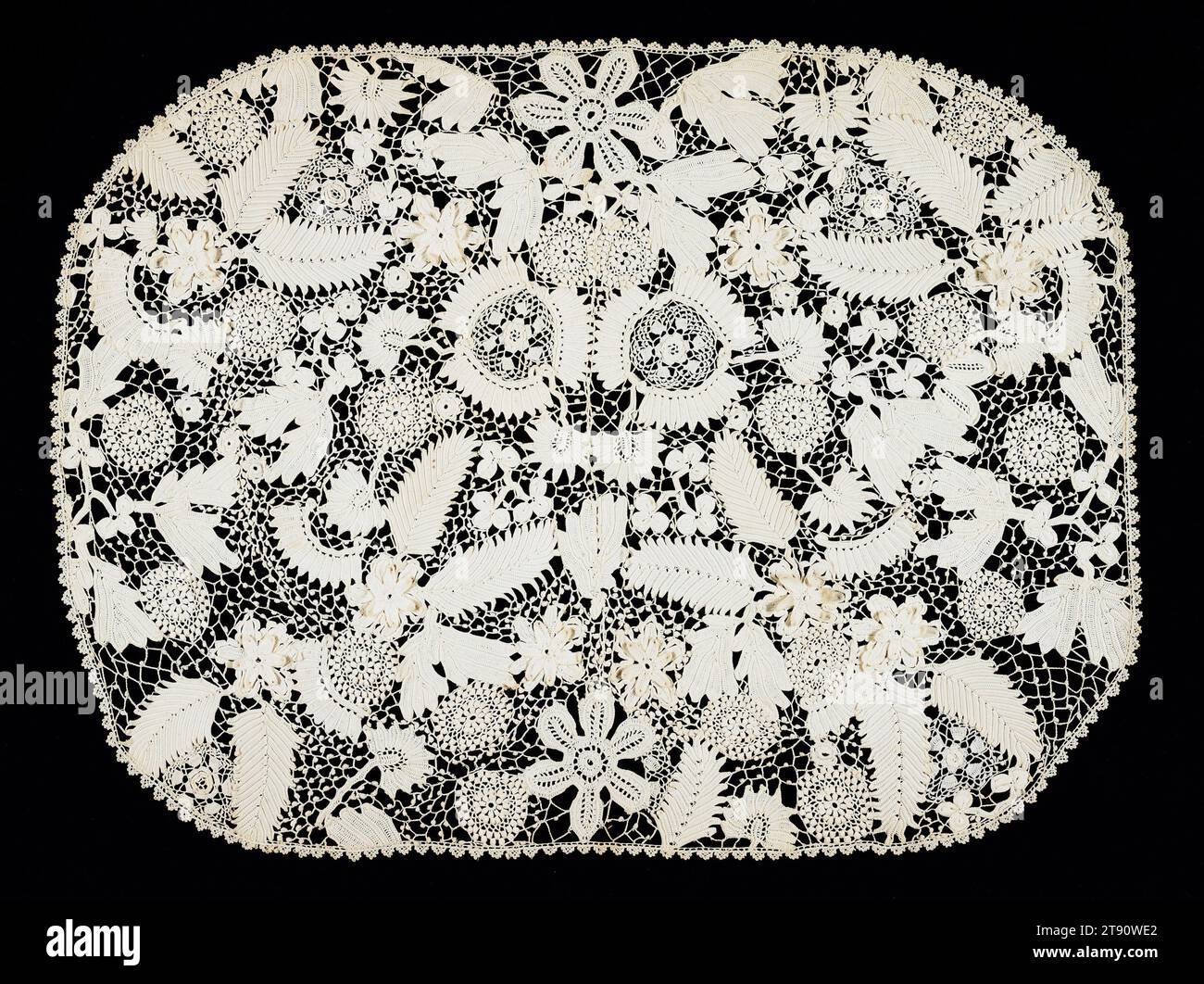 Irish crochet, c. 1900, 28 x 40 in. (71.12 x 101.6 cm), Lace, Ireland ...