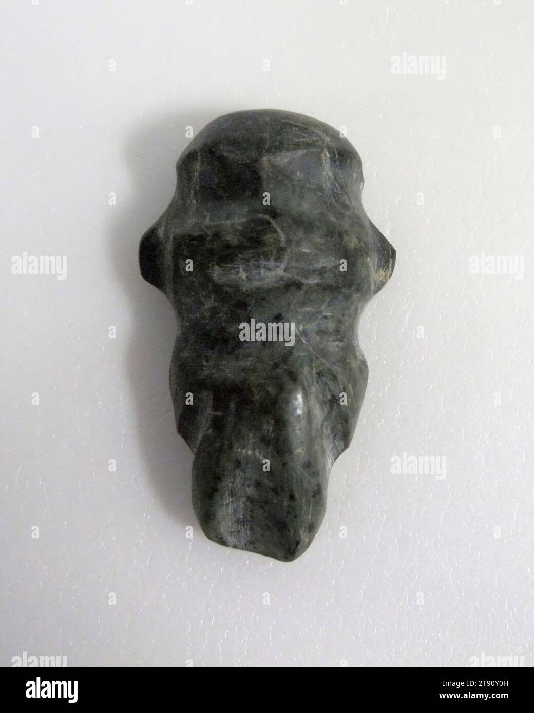 Figure, 400 BCE - 500 CE, 2 3/4 x 1 1/2 x 1 in. (7 x 3.8 x 2.5 cm ...