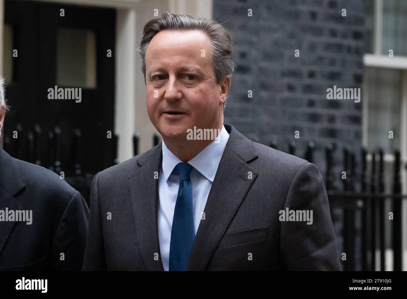 London, UK. 14th Nov, 2023. David Cameron leaves a cabinet meeting in ...