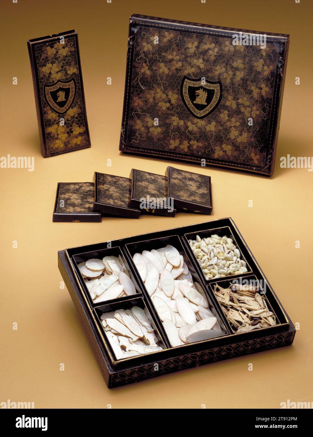 Ivory game box hi-res stock photography and images - Alamy