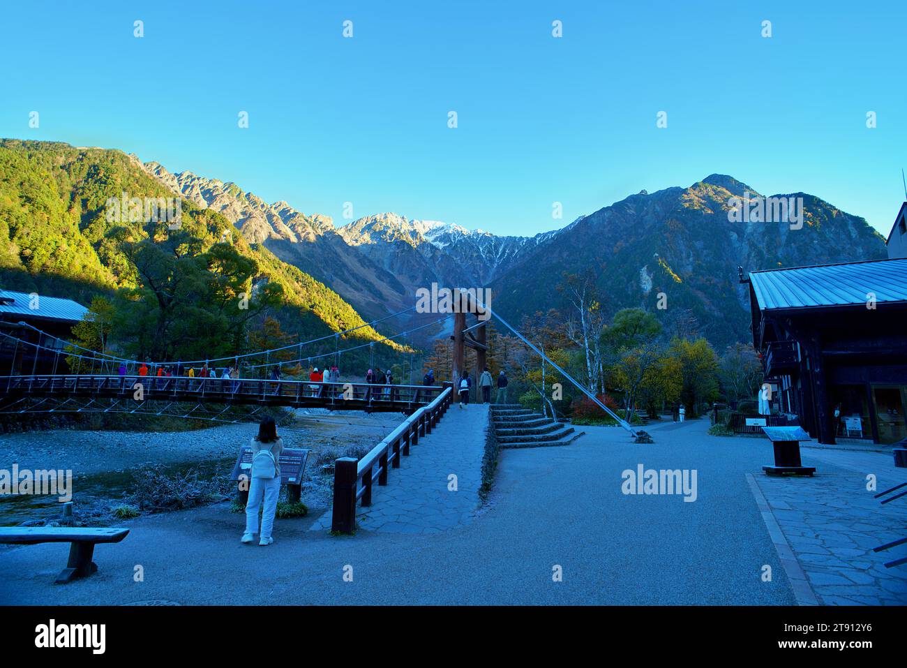 KAMIKOCHI,NAGANO,JAPAN-Tourists on the kappa wooden bridge at Kamikochi ...