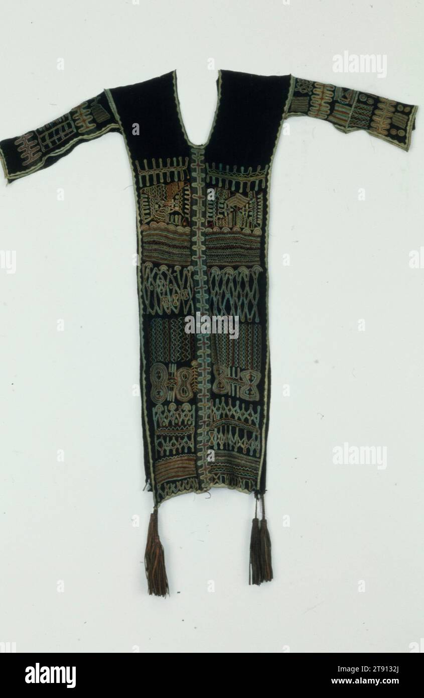 Man's Dance Tunic, 20th century, 36 x 35 1/4 in. (91.44 x 89.54 cm ...
