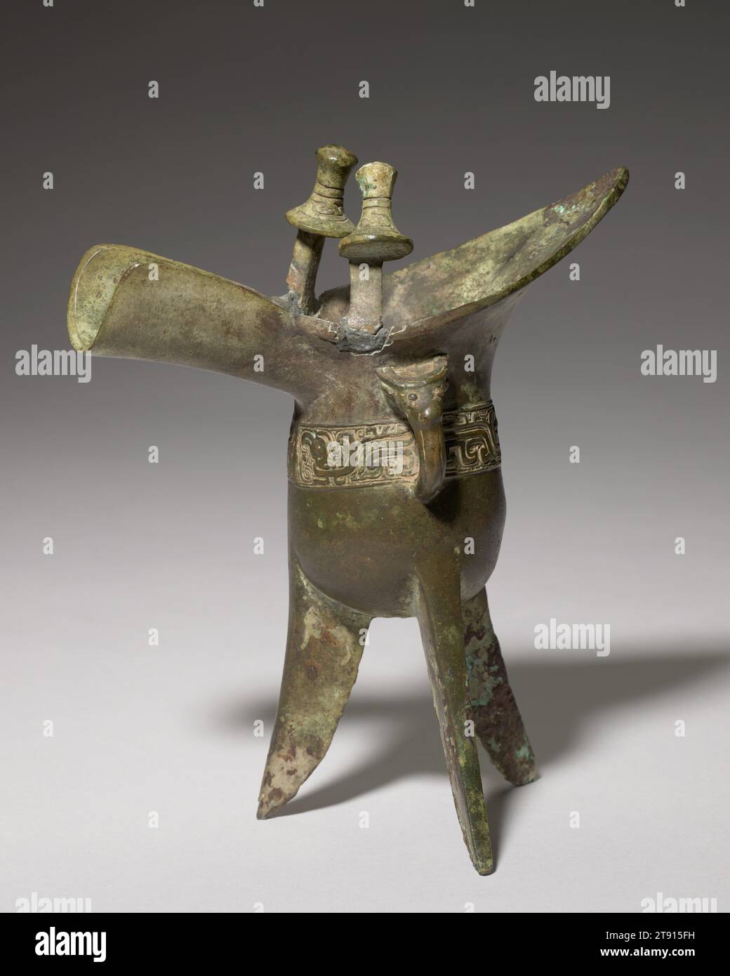 Jue libation vessel hi-res stock photography and images - Alamy