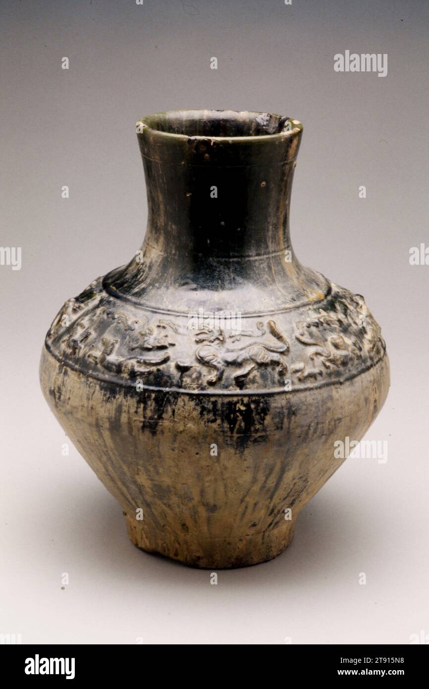 Ritual storage vessel hi-res stock photography and images - Alamy