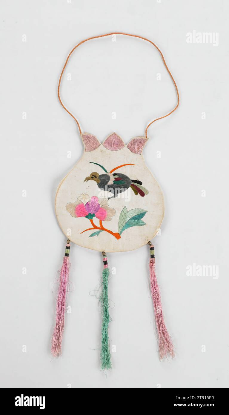 Childs neck pendant hi-res stock photography and images - Alamy