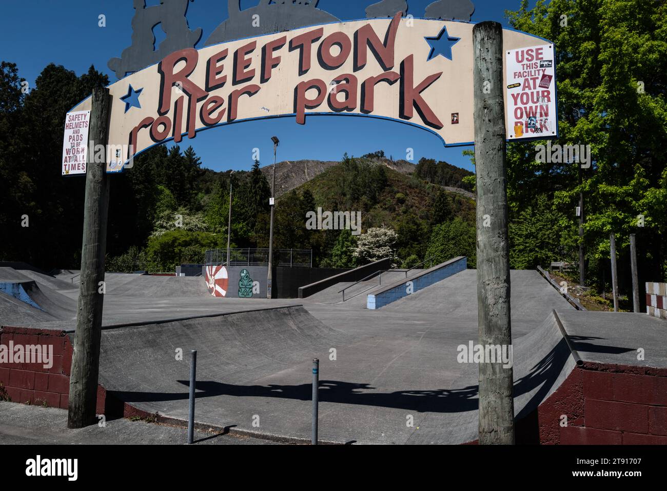 Trip round the South Island of New Zealand. Pictured is Reefton a small ...