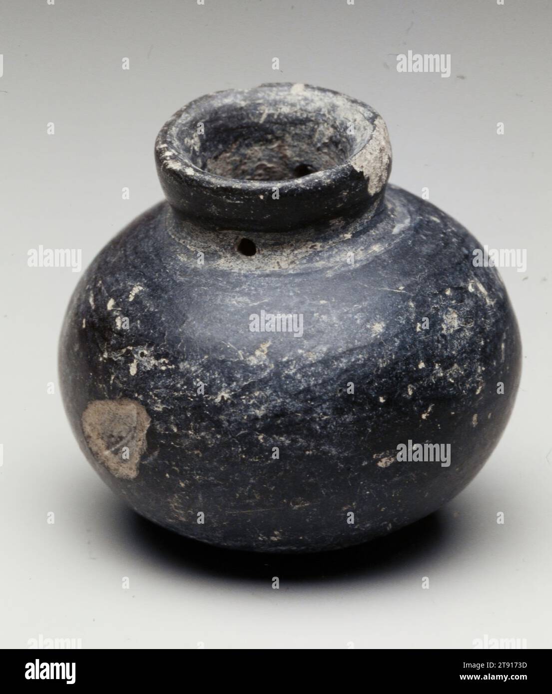 Small Pot, 15th century, 2 1/4 x 2 1/2 in. (5.7 x 6.35 cm), Pottery ...