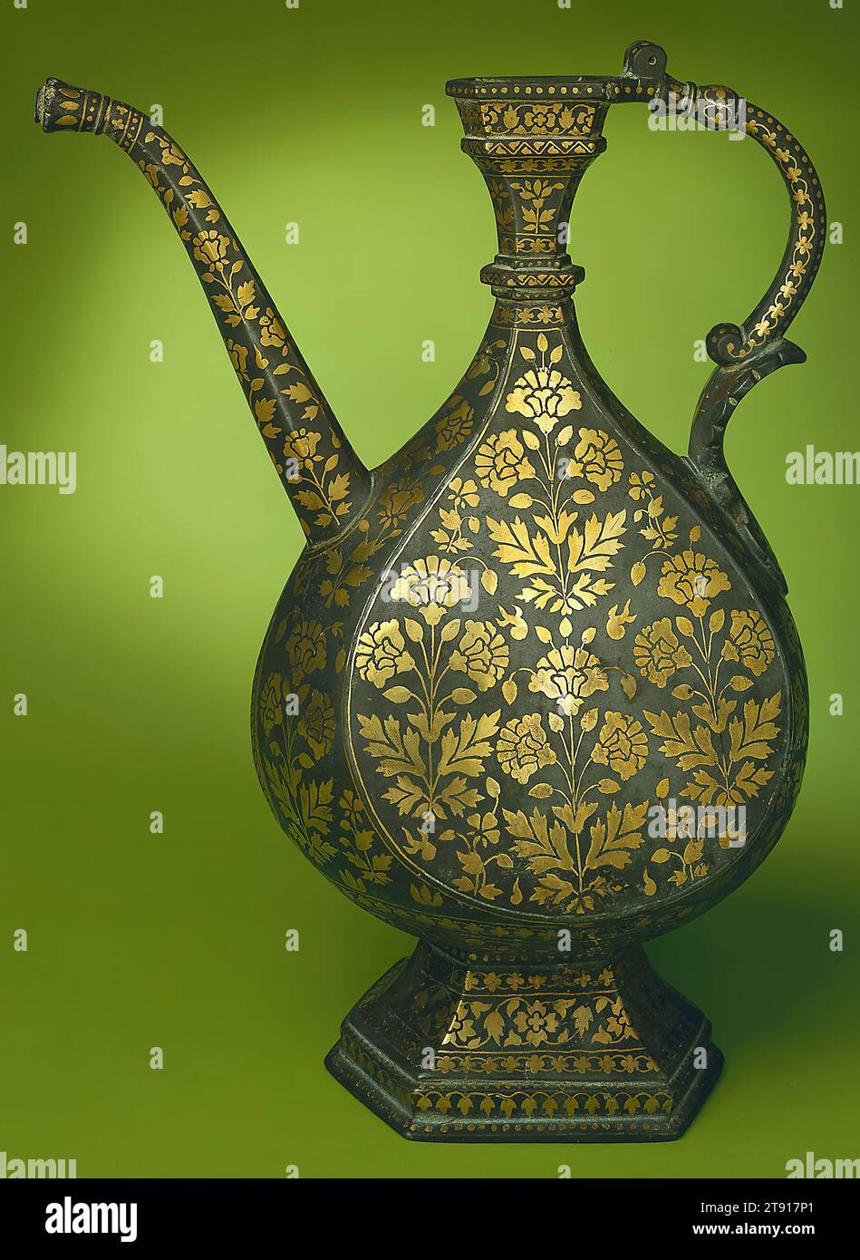 Ewer, c. 1700, 13 7/8 x 10 3/4 in. (35.24 x 27.31 cm), Zinc alloy; cast ...